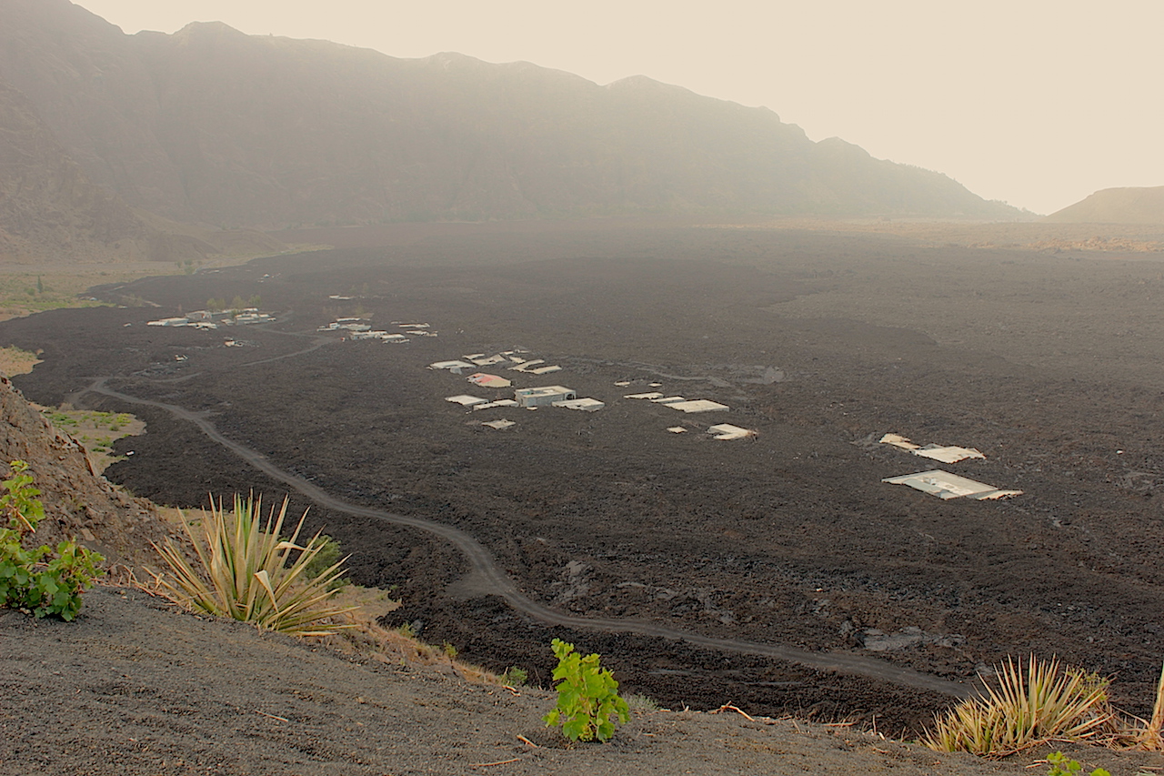 Fogo - UK Centre for Observation and Modelling of Earthquakes ...